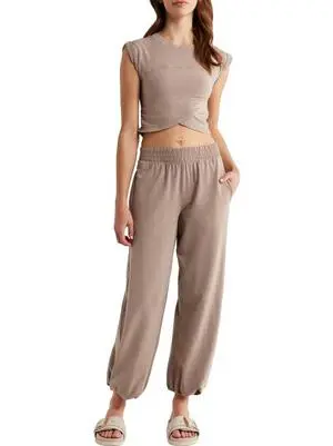 Free People Free People FP Movement Hot Shot Crossover T-Shirt And Joggers Set Pumice