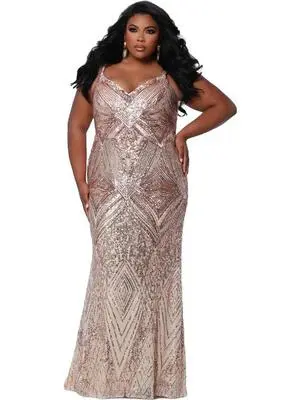 SYDNEY'S CLOSET Sydney's Closet Fitted V-Neck Spaghetti Strap Evening Gown Rose Gold