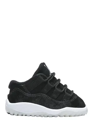JORDAN 11 Retro Low Sneakers - Black/metal Silver/white