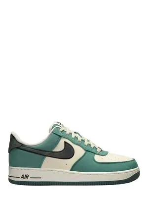 Nike Air Force 1 Sneakers Green