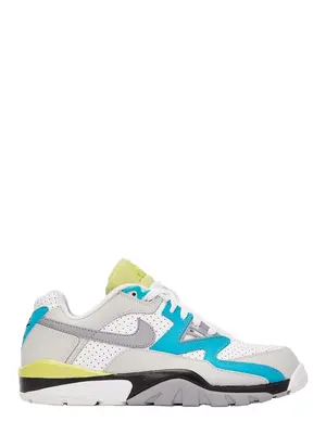 Nike Nike Air Cross 3 Sneakers White