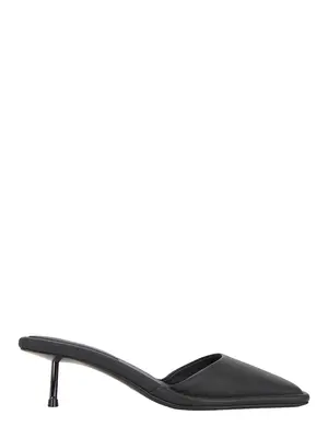 ST. AGNI Soft Square Toe Heel - Black