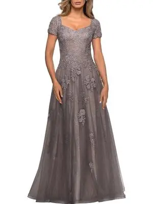 La Femme A-line Tulle Gown With Lace Appliques - Platinum