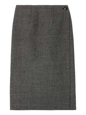 Marie Adam-Leenaerdt Reversible Houndstooth Tweed And Wool-twill Midi Wrap Skirt - Black