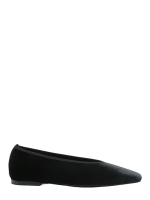 TOTEME Minimalist Velvet Ballerinas - Black