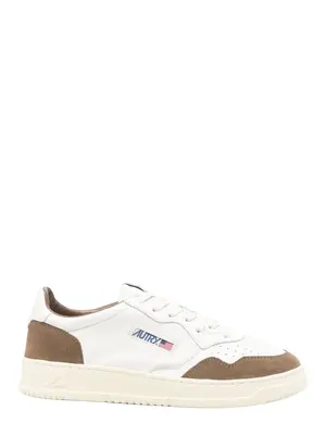 AUTRY Medalist Lace-up Sneakers - White