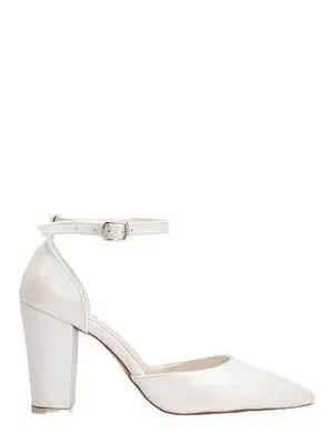 FOREVER & ALWAYS SHOES Gisele High Block Heels - Ivory