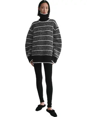 TOTEME Heritage Turtleneck Sweater - Black