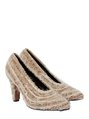 THE ROW Prudence Knitted Pumps - Beige