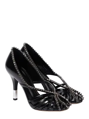 Chloé Leonie Embellished Leather Pumps - Black