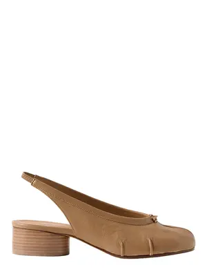 MAISON MARGIELA Tabi Leather Slingback Pumps - Brown