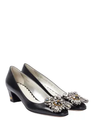 Valentino Garavani Embellished Leather Pumps - Black