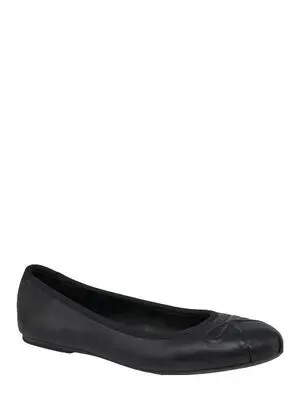 GRACE FOOTWEAR Reggio Ballerina Flat - Black