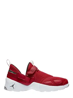 JORDAN Trunner Lx Gym Sneakers - Red