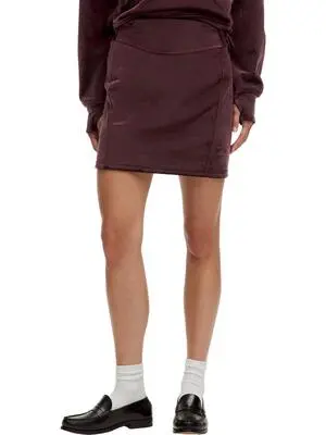 Lululemon Scuba Mid-rise Mini Skirt - Garnet