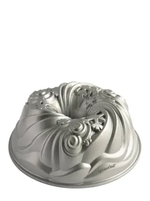 NORDICWARE Let It Snow Bundt Pan - Silver
