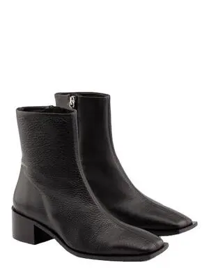 MAGUIRE Palma Boot - Black