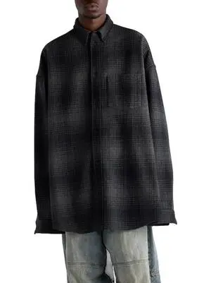 Balenciaga Oversize Plaid Wool Blend Flannel Button-down Shirt - 1262 Grey/ Black