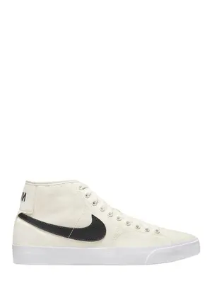 Nike Blazer Court Mid Sb Sneakers - Cream