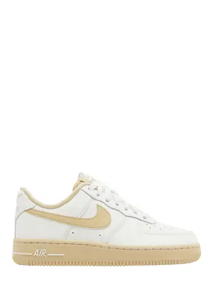 Nike Force 1 '07 Sneakers - Cream