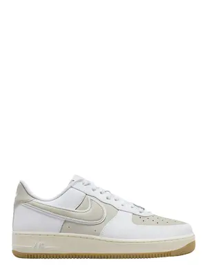 Nike Force 1 '07 Lv8 Sneakers - Cream