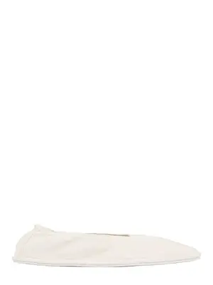 ST. AGNI Gathered Leather Ballet Flats White