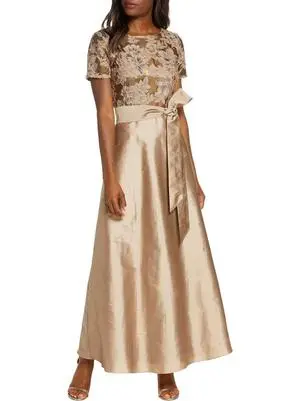 Pisarro Nights Beaded Taffeta Gown - Gold