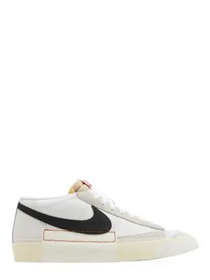 Nike Blazer Low Pro Club Sneakers - White