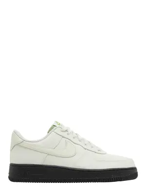 Nike Air Force 1 Low Sustainable Canvas Sneakers - Green