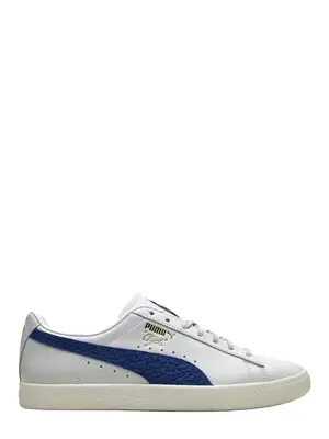 PUMA Clyde Sneakers - White