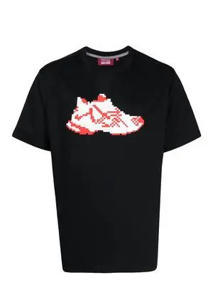 MOSTLY HEARD RARELY SEEN Red Runner Cotton T-shirt - Black