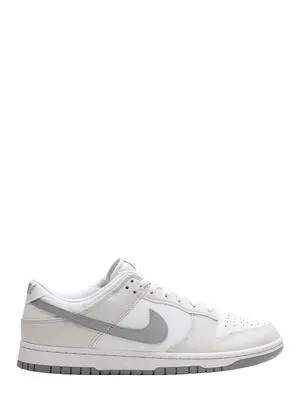 Nike Dunk Low Retro Sneakers - White