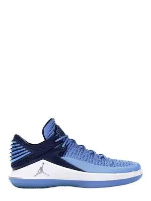 JORDAN Xxxii Low Unc Win Like 82 - University Blue/metallic Silver/black