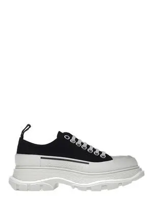 Alexander McQueen Tread Slick Low Lace Up Sneakers - Black/white