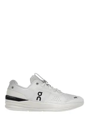 On The Roger Pro Kith Sneakers - White/ivory/black