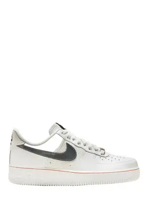 Nike Nike Air Force 1 '07 LV8 Sneakers Summit White