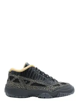 JORDAN Jordan 11 Retro Low IE Sneakers Black/metallic Gold