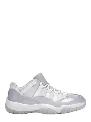 JORDAN Jordan 11 Retro Low Sneakers White/pure Violet