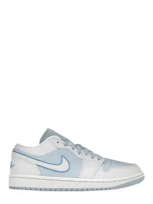 JORDAN Air Jordan 1 Low SE Reverse Ice Blue Sail/dark Powder Blue/ice Blue