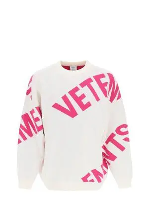 Vetements Allover Maxi Logo Crew Sweat - White/pink