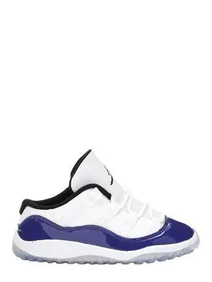 JORDAN 11 Retro Low Sneakers White/black/concord
