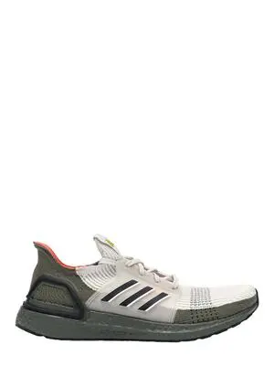 Adidas Ultra Boost 19 Sneakers - Olive/beige
