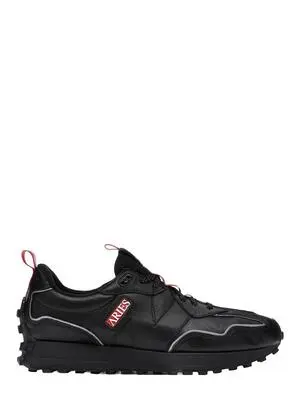 NEW BALANCE 327 Ariesin Black/red