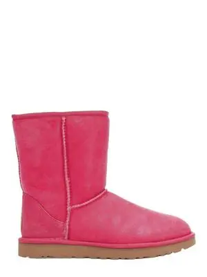 UGG Classic Short II Boot Berry