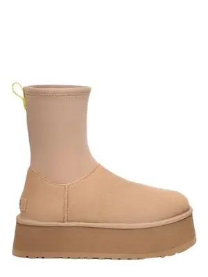 UGG Classic Dipper Boot - Sand