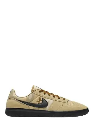 Nike Team Classic Sneakers - Parachute Beige Ale Brown Club Gold Black
