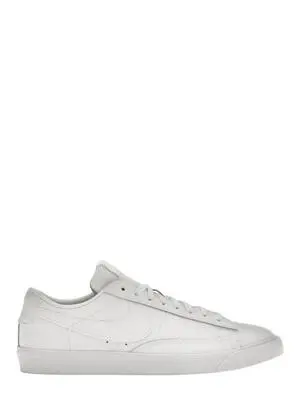 Nike Blazer Low Le Sneakers - White