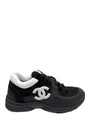 CHANEL Low Top Trainer