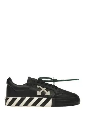 Off-White Low Vulcanized Sneakers - Black/white
