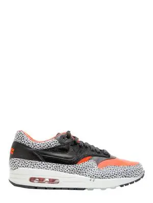 Nike Air Max 1 Sneakers - Safety Orange/black
